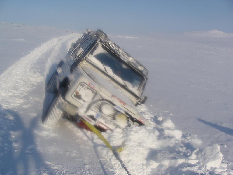 Siberia/Land Rover/enurmino 31 3 hill of snow 006